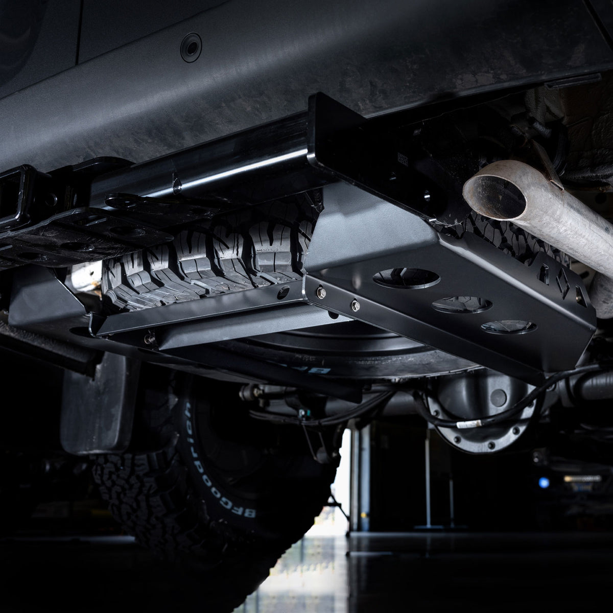 Sprinter Van Spare Tire Carrier – Outside Van